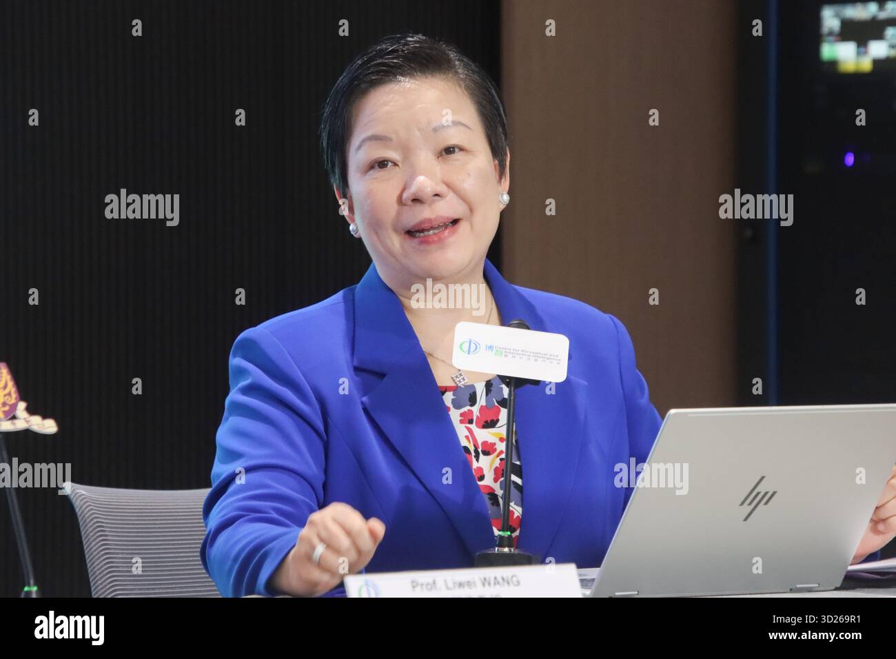 Wing mei hi-res stock photography and images - Alamy