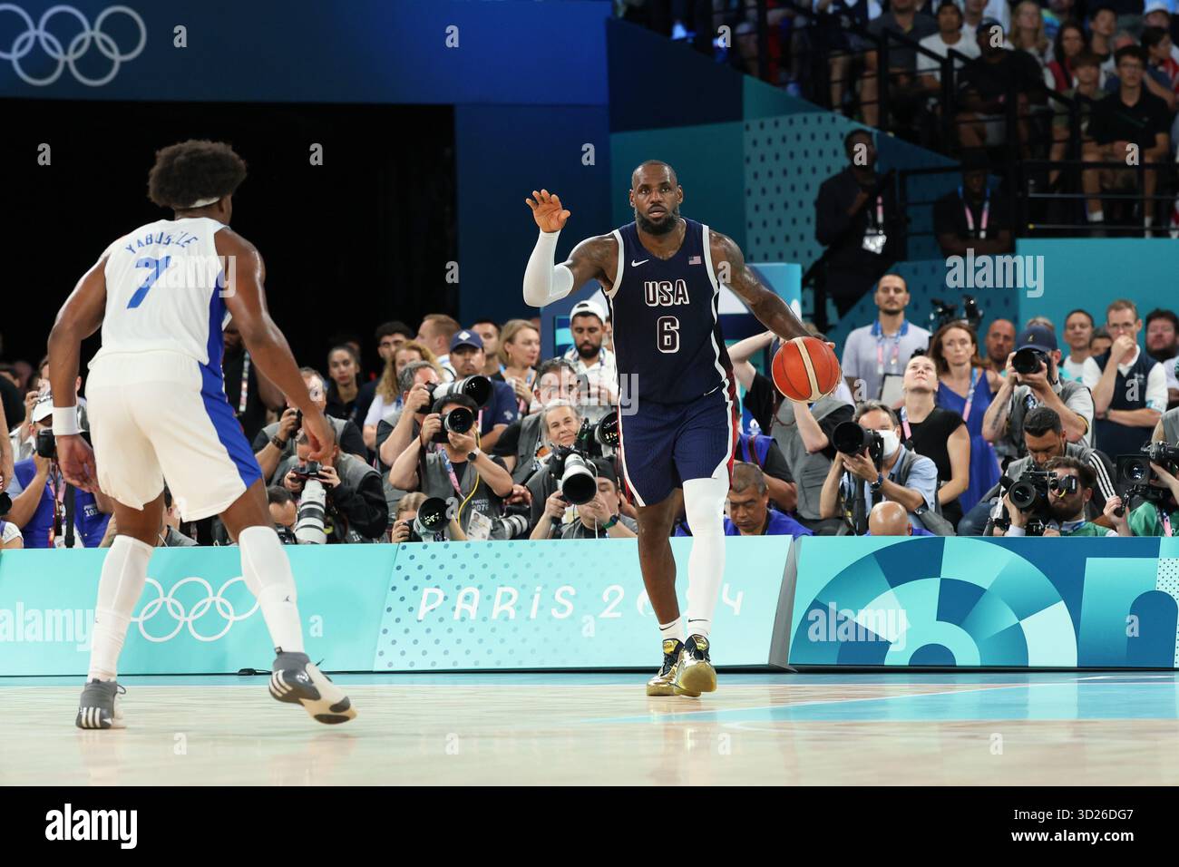 Lebron james olympics 2024 hi-res stock photography and images - Alamy
