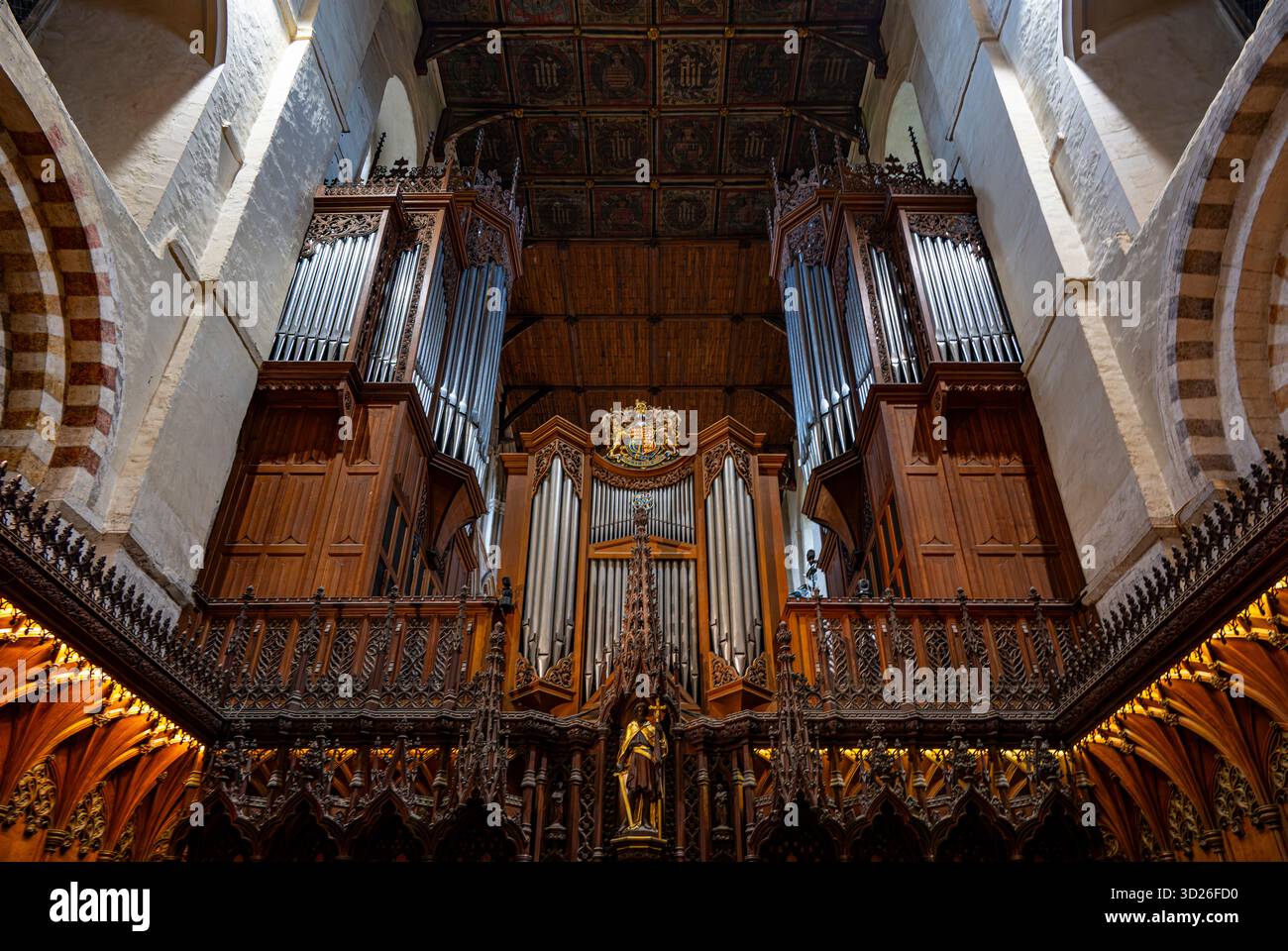 The St Albans Cathedral Organ, built in 1962 by Harrison&Harrison of ...