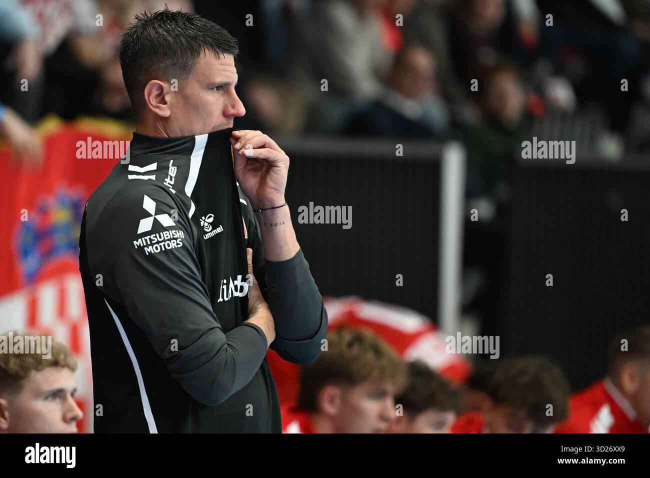 MURI BEI BERN, SWITZERLAND - OCTOBER 30: Head Coach Andy Schmid of ...