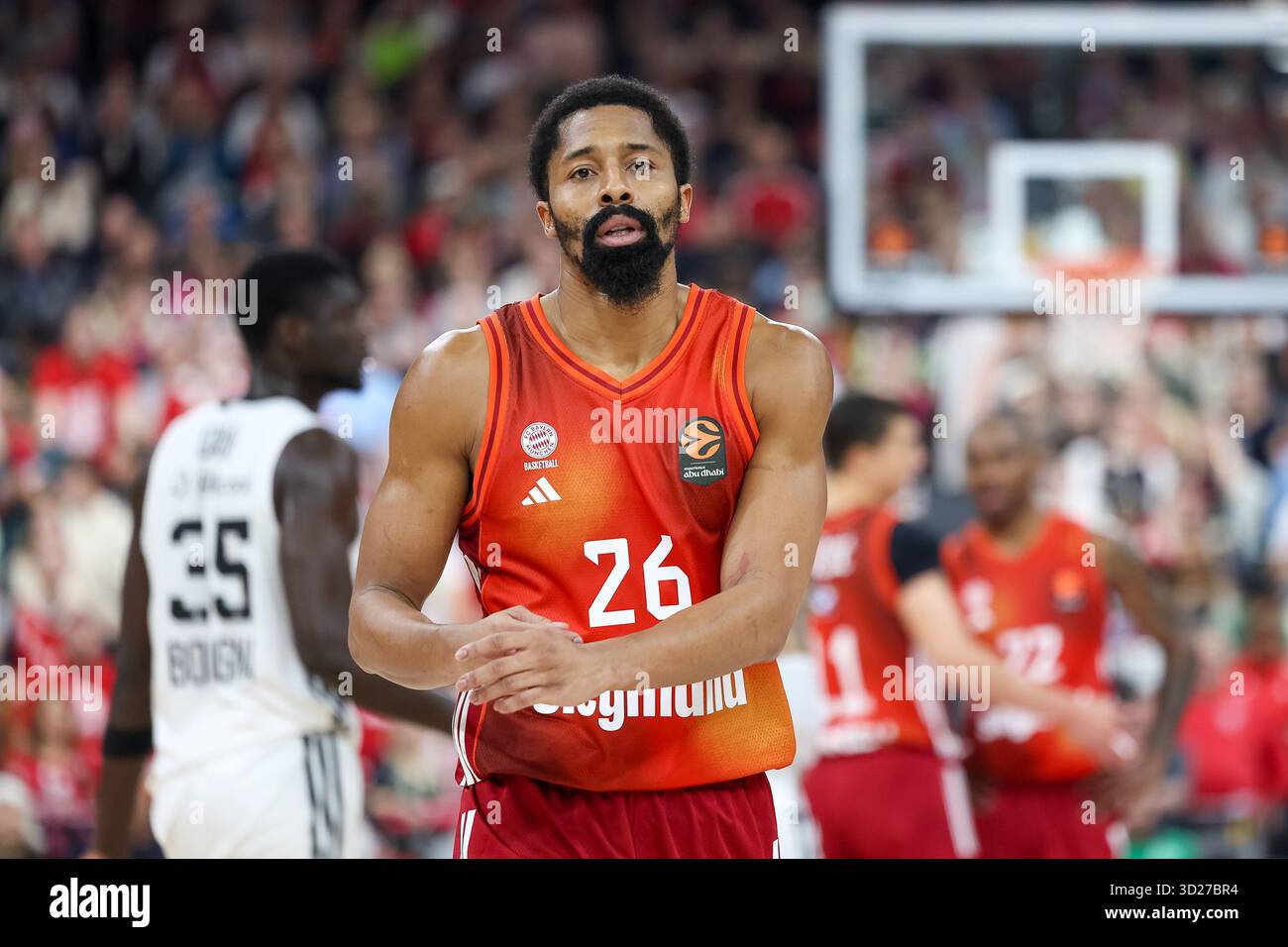 Spencer Dinwiddie (FC Bayern Basketball, #26), GER, FC Bayern Basketball vs. Virtus Bologna ...