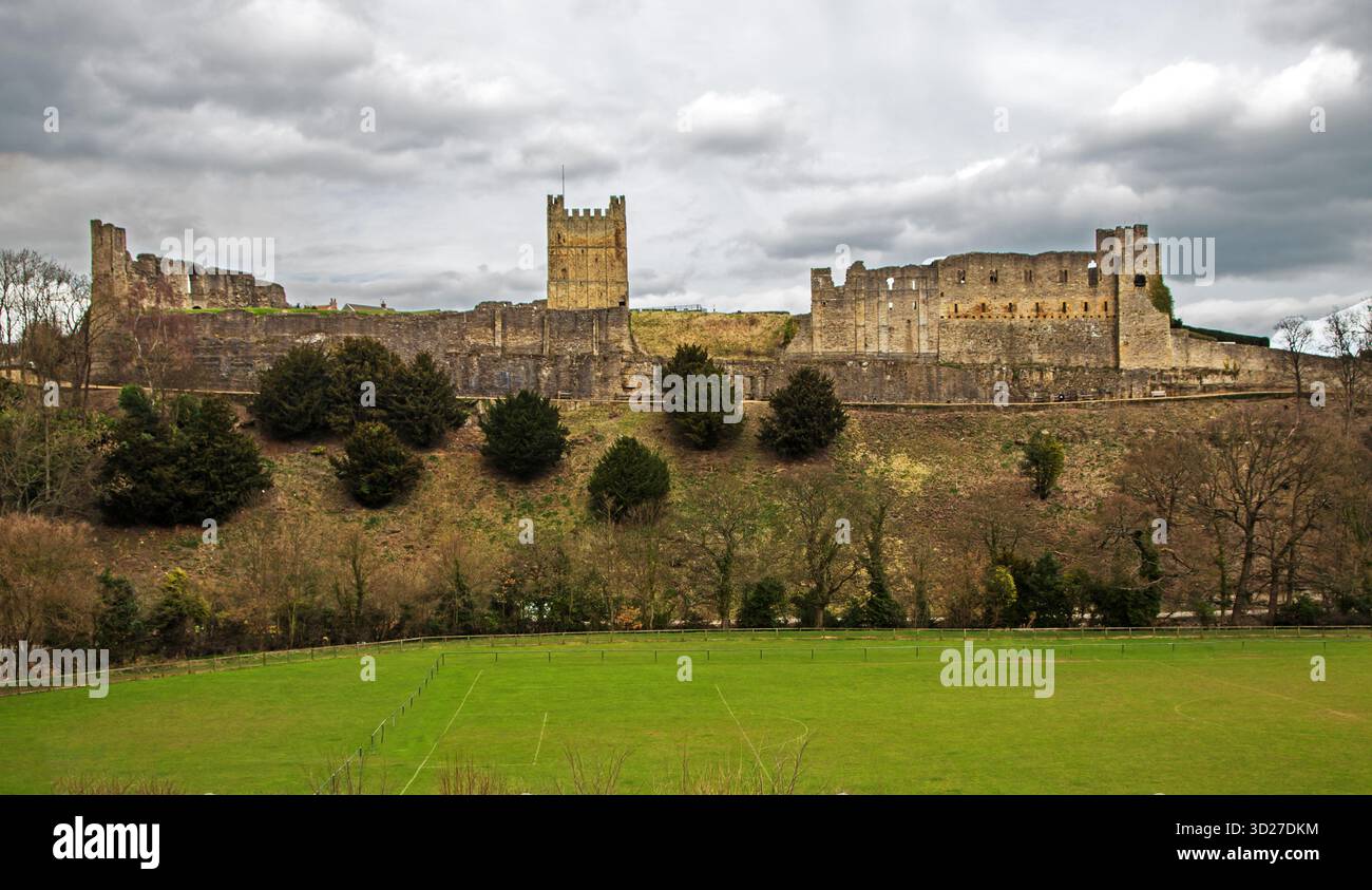 A view of the historic Richmond Castle, North Yorkshire, from across ...