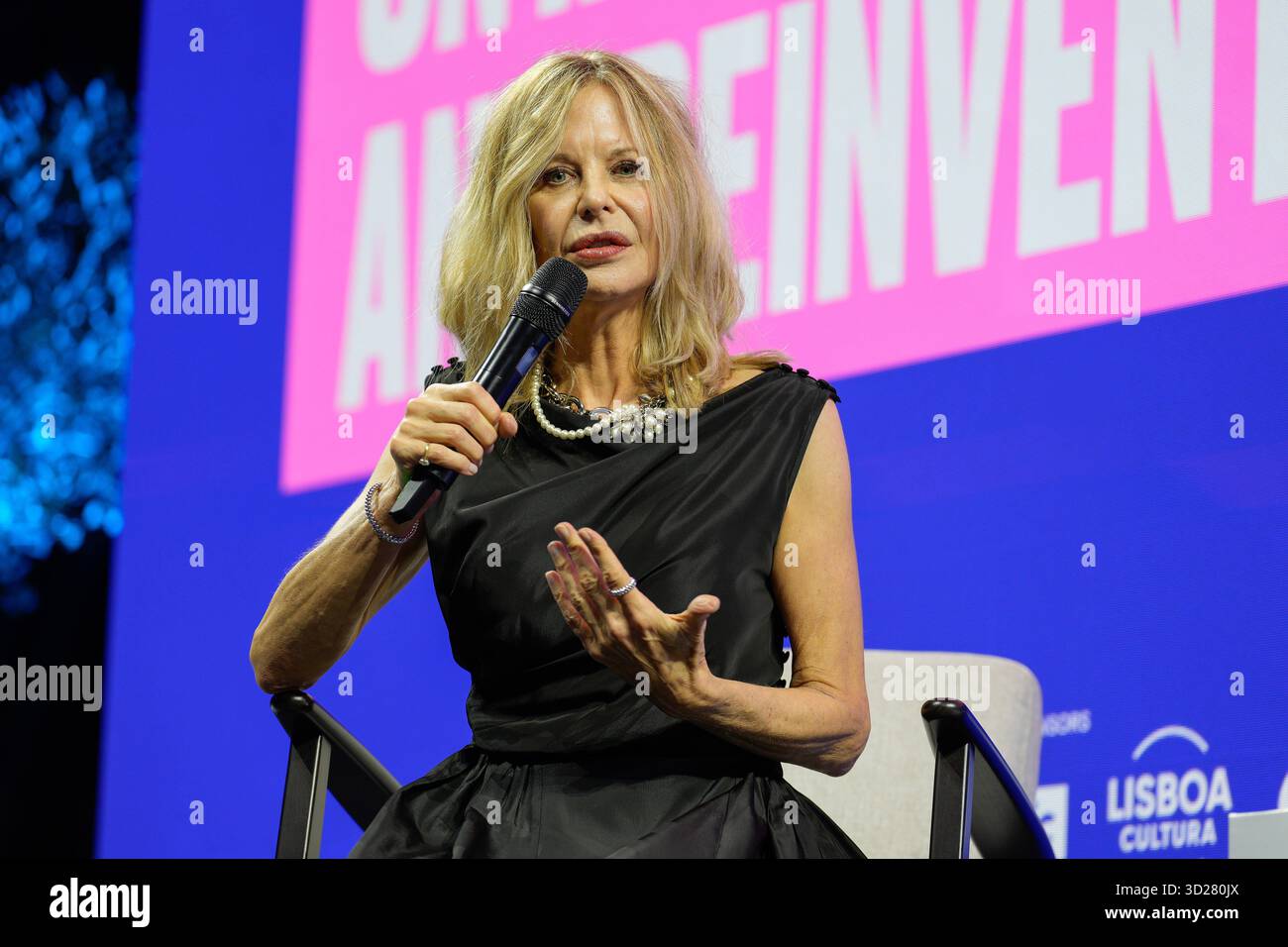 TRIBECA FESTIVAL LISBOA Meg Ryan addresses the audience during first ...