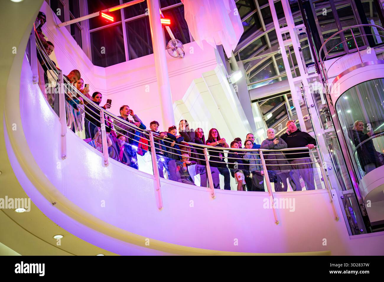 Derry, Northern Ireland. 30 October 2025. Despite weather warnings ...