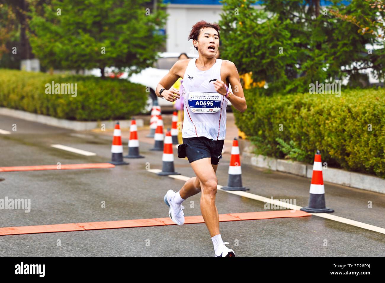 The 2025 Rizhao Marathon kicks off in Rizhao City, east China's ...