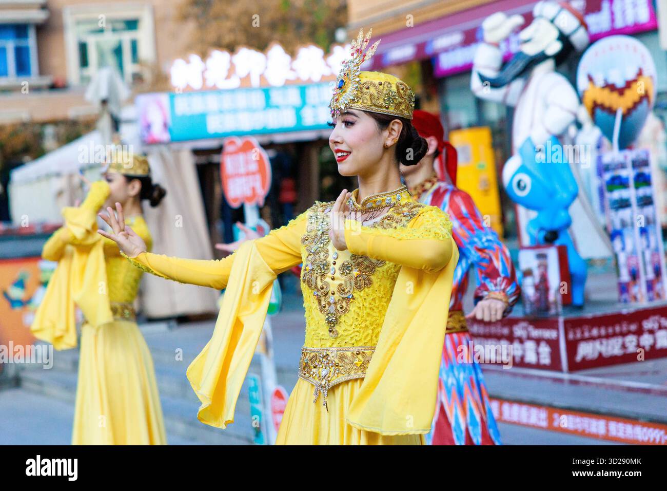Tourists visit the Grand Bazaar in Urumqi City, northwest China's ...