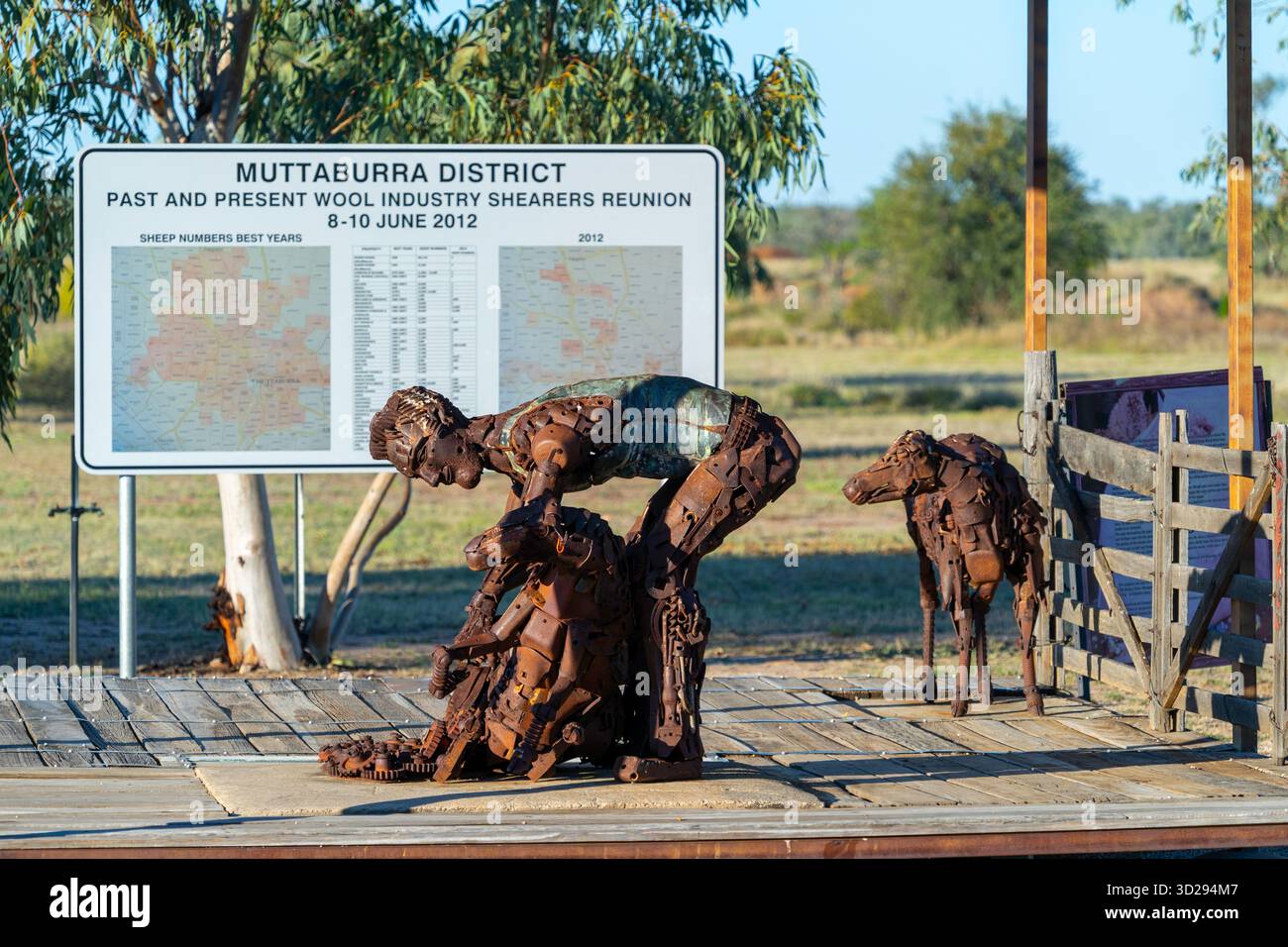 Sculpture of shear shearing sheep, Muttaburra, Queensland, Australia ...