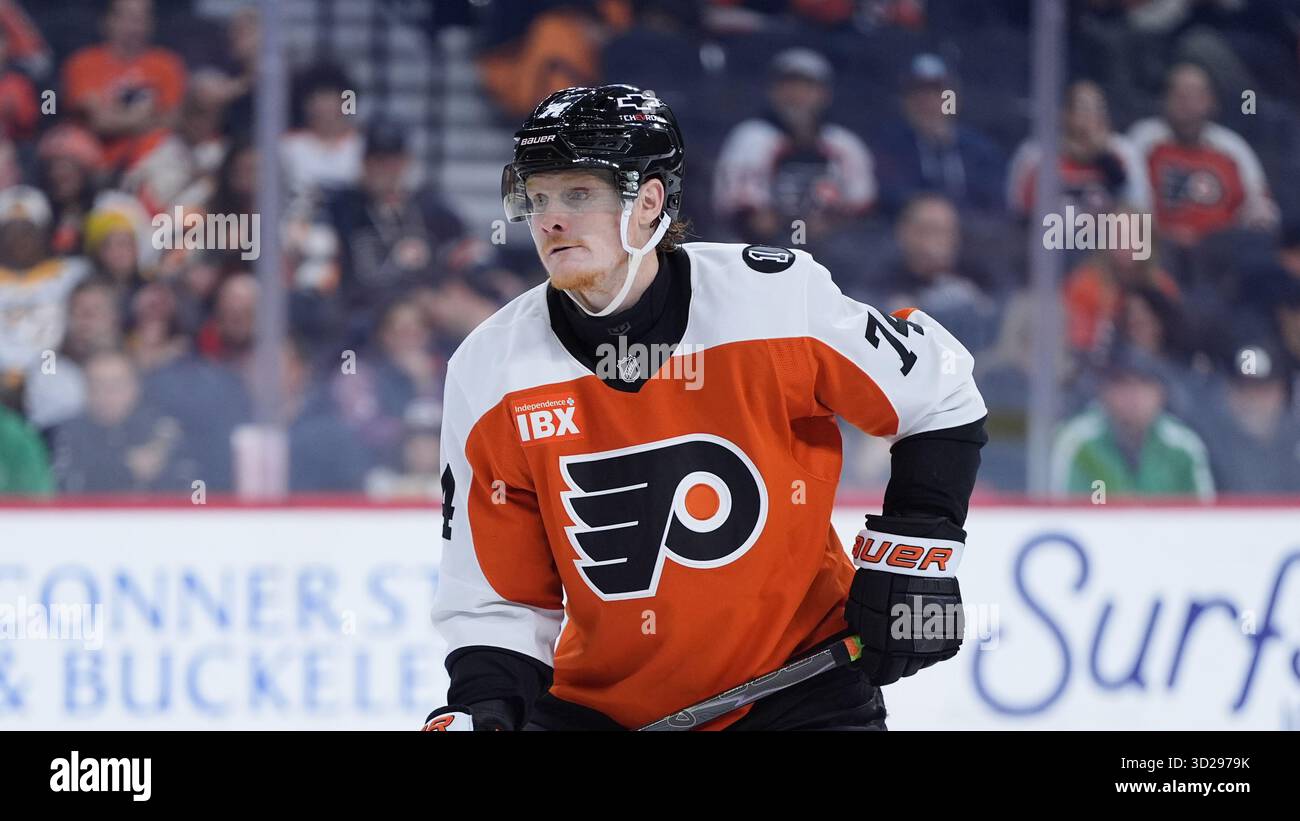 Philadelphia Flyers' Owen Tippett plays during an NHL hockey game ...