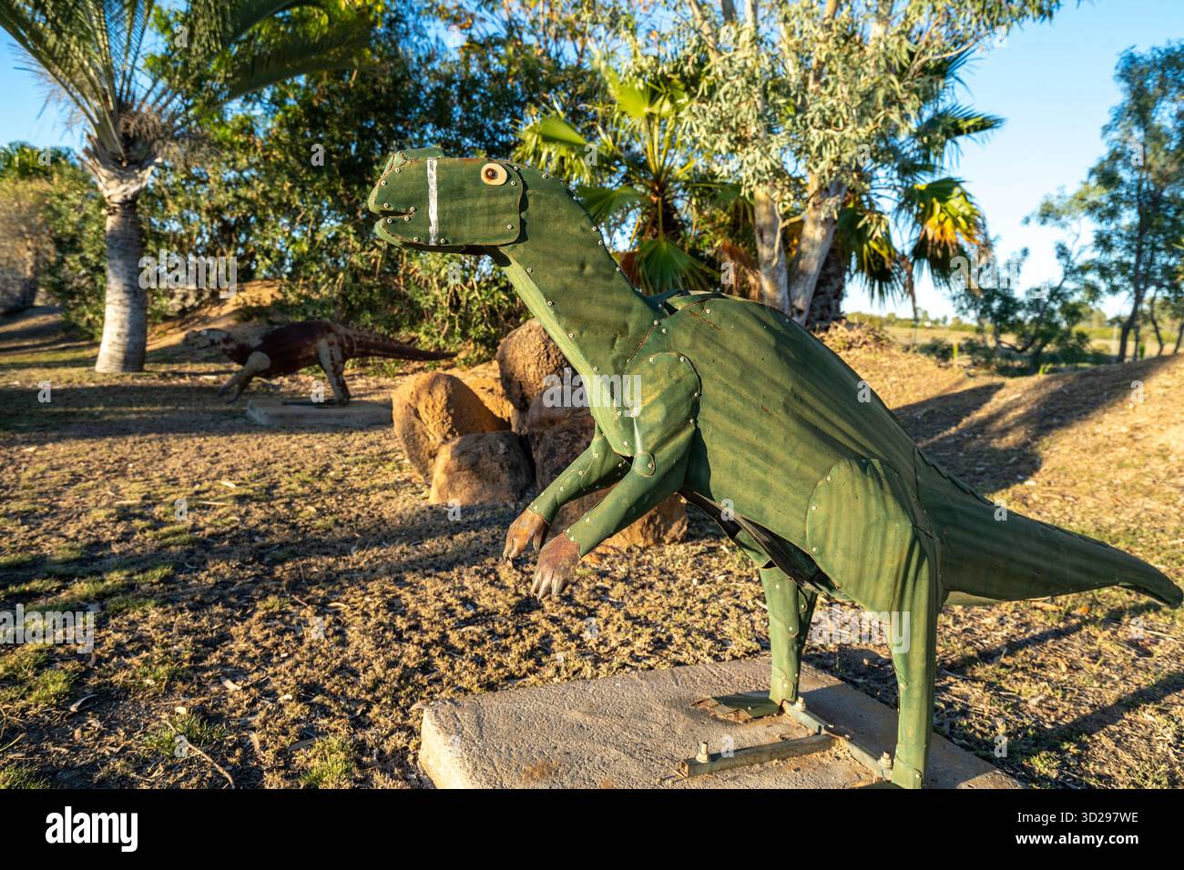 Statue of the Muttaburrasaurus in park, Muttaburra, Queensland ...