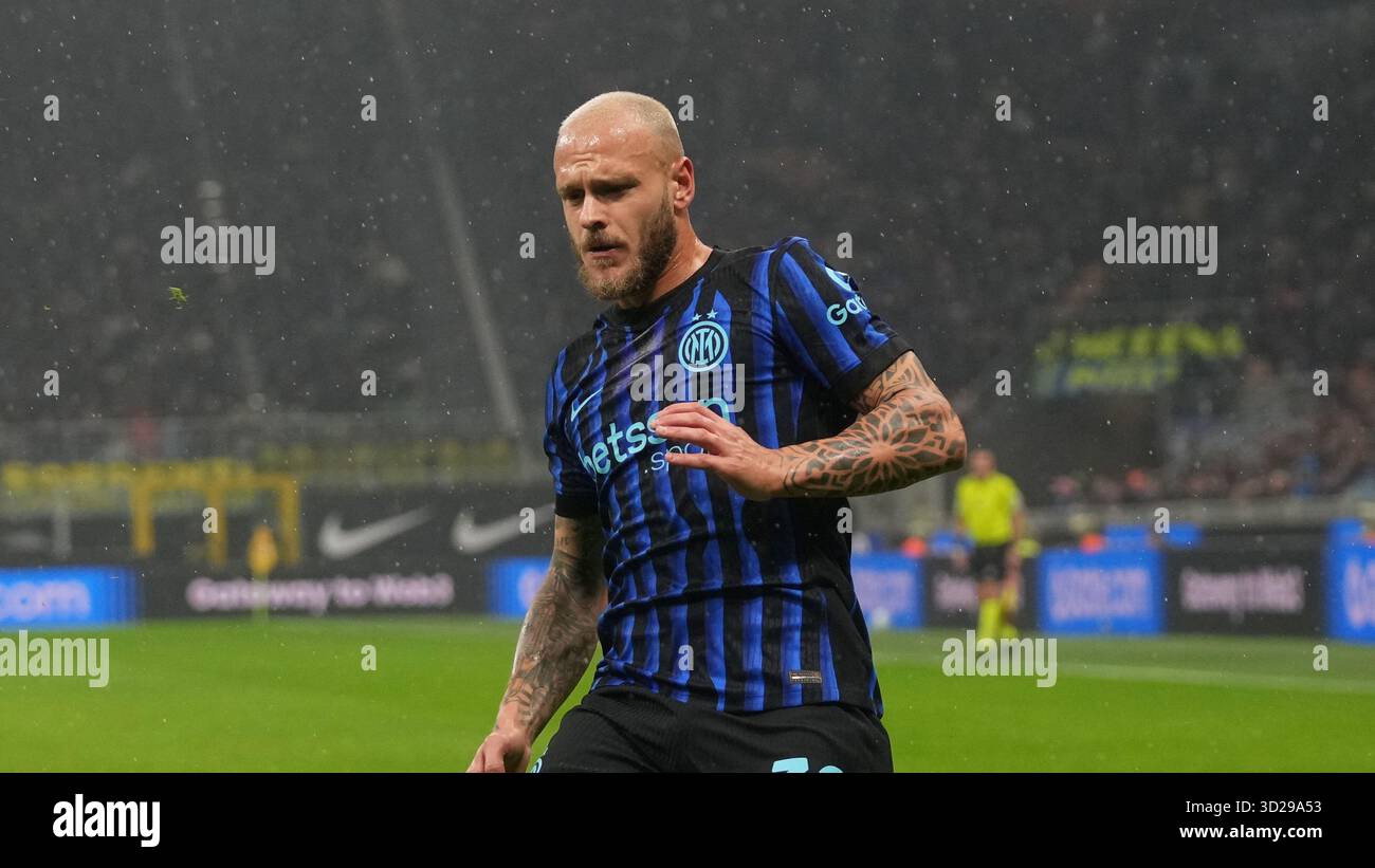 Inter Milan's Federico Dimarco runs during the Serie A soccer match ...