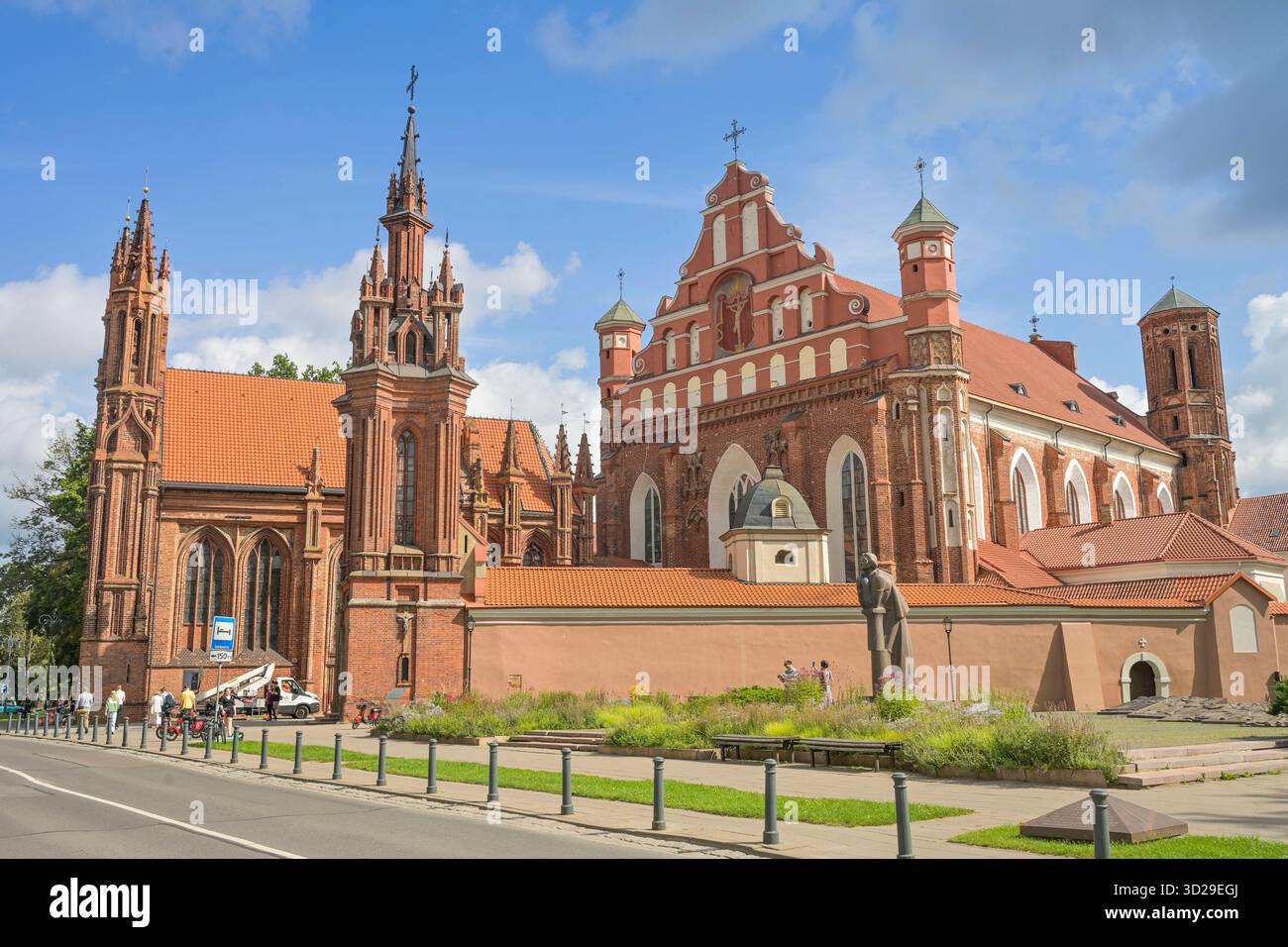 Gotisches Ensemble , St. Annenkirche und Bernhardinerkirche, Vilniaus ...