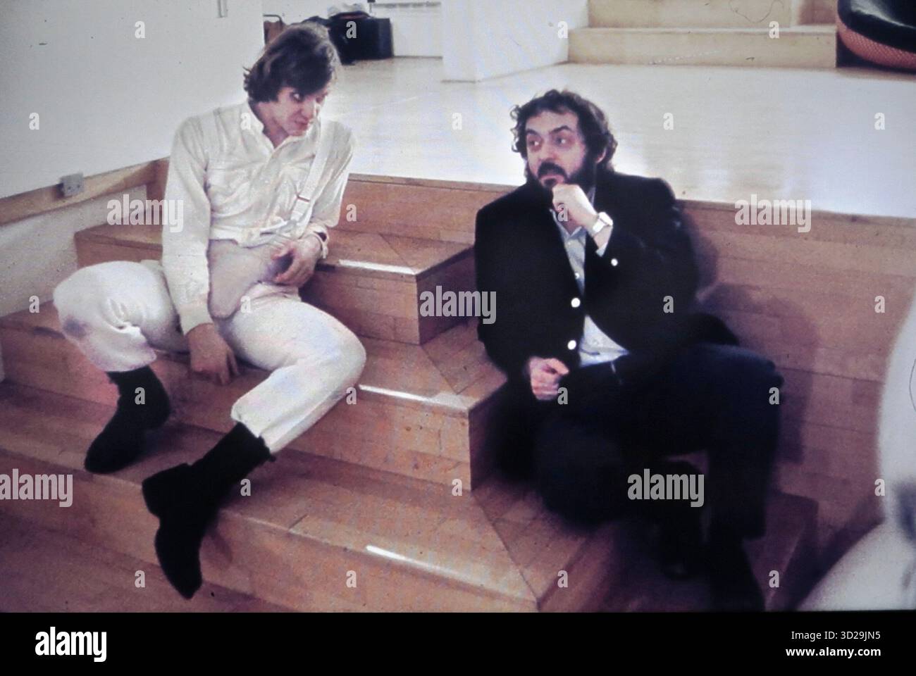 STANLEY KUBRICK and MALCOLM MCDOWELL in STANLEY KUBRICK'S A CLOCKWORK ...