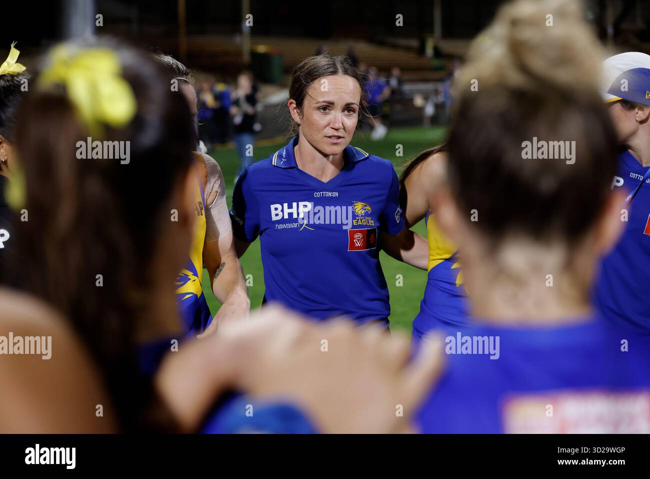 Daisy Pearce, head coach of the West Coast Eagles talks to her players ...