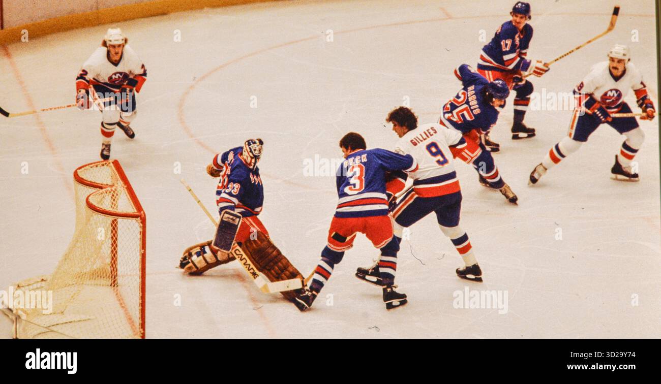 800503 Ice Hockey, NHL 1979-1980, New York Islanders - New York Rangers ...