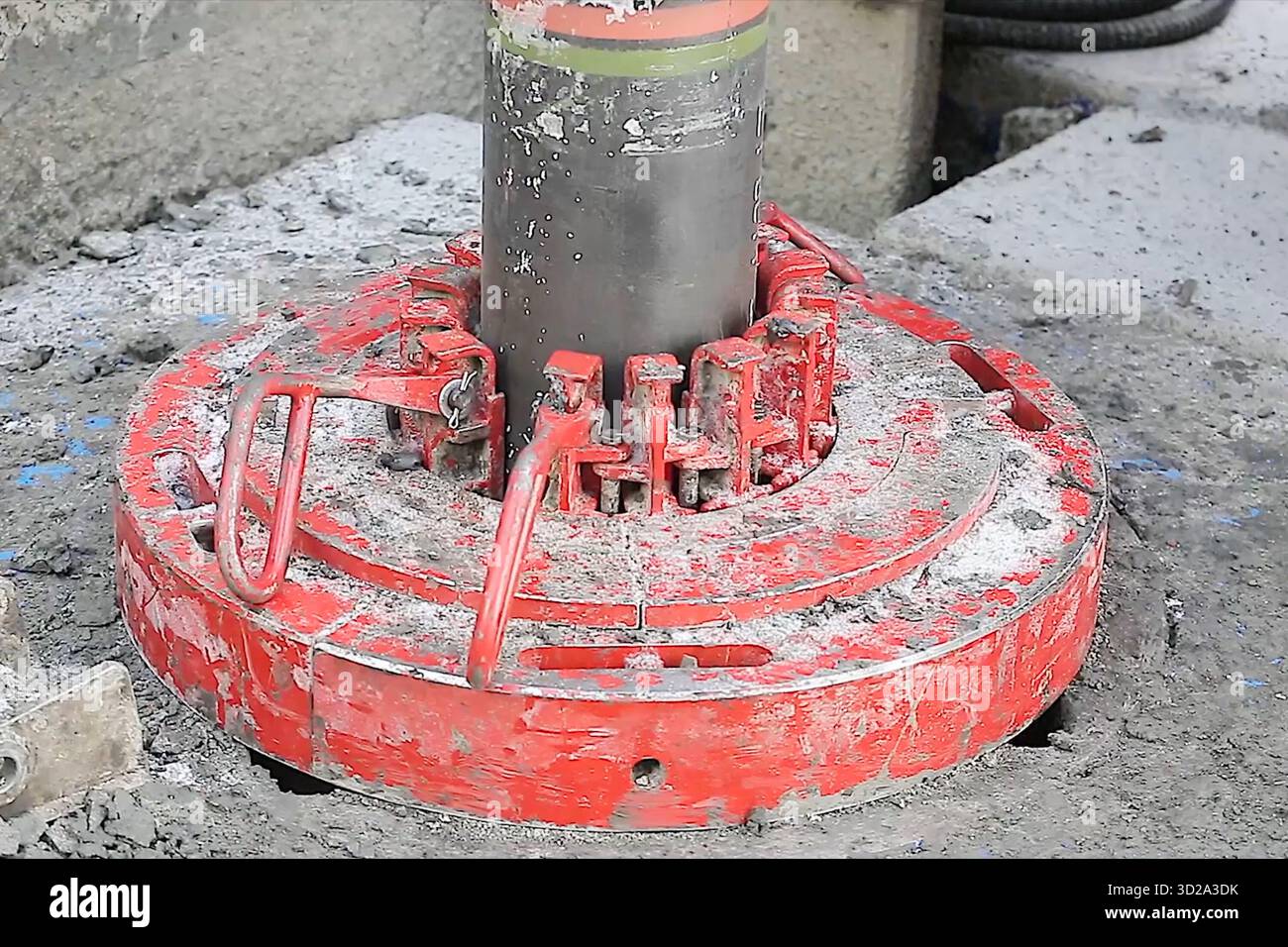 Drilling work at the well. drill rig, rotation of the drill pipe Stock ...