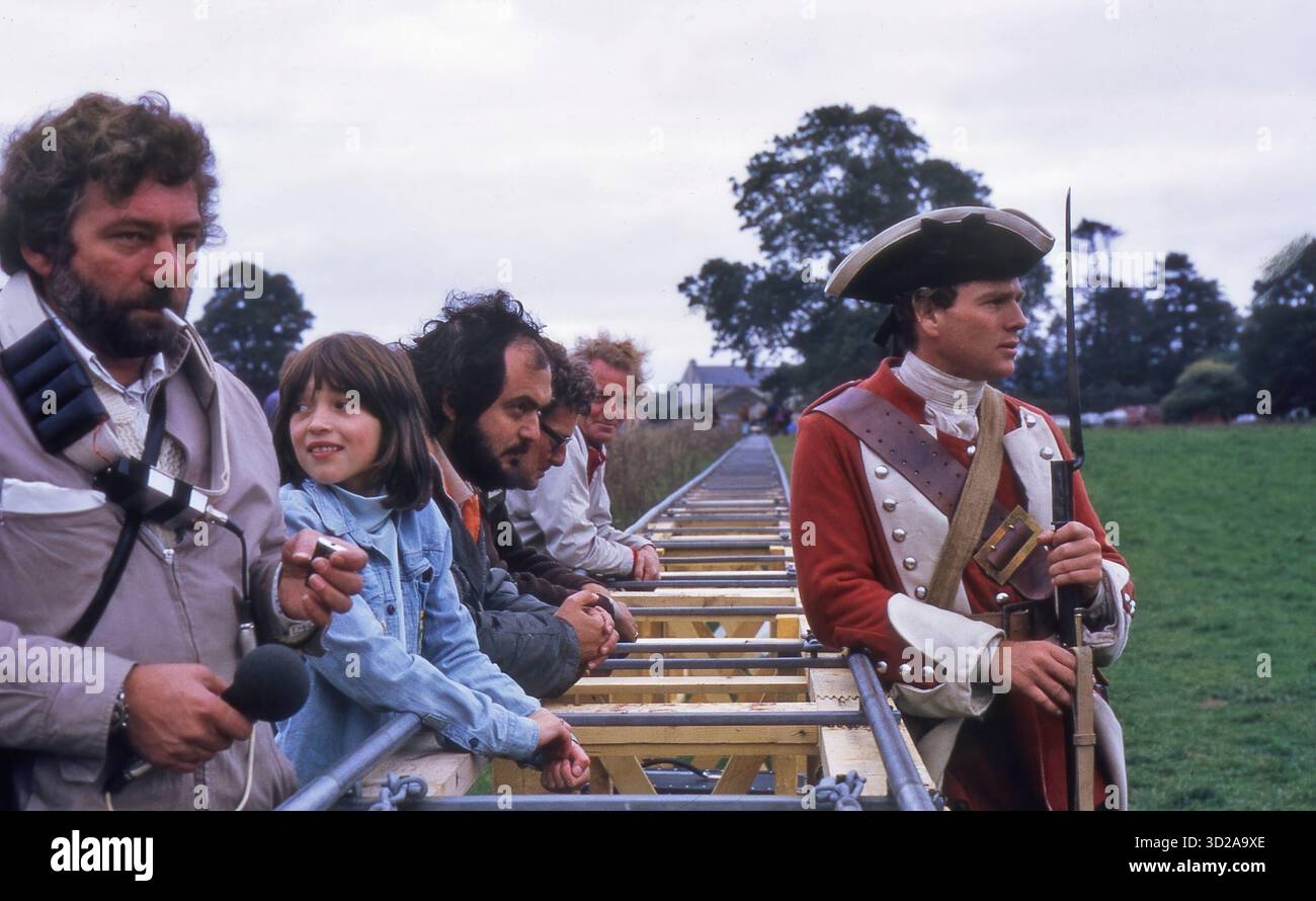 RYAN O'NEAL and STANLEY KUBRICK in BARRY LYNDON (1975), directed by ...