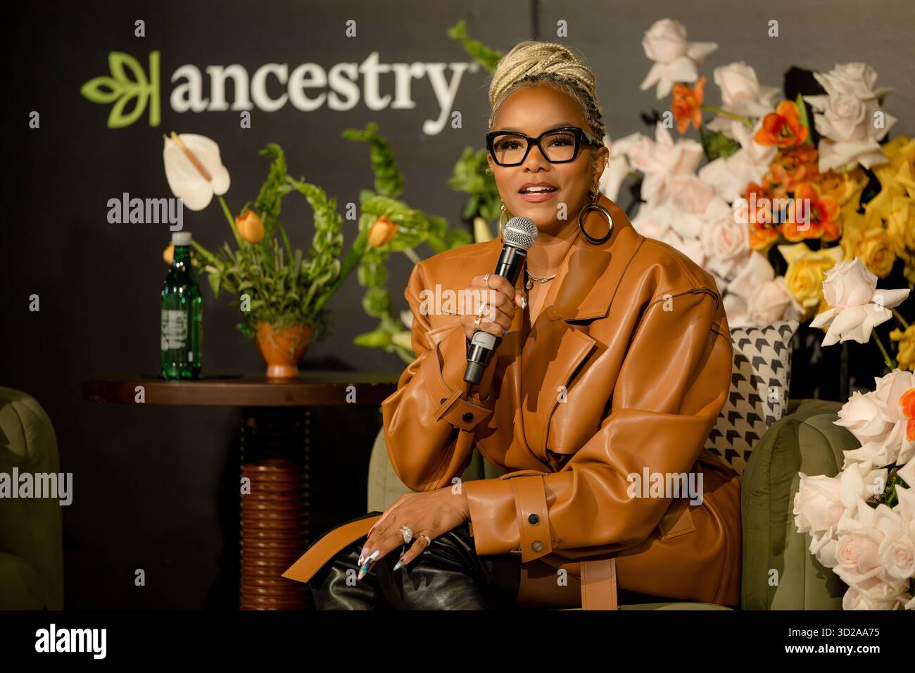 LeToya Luckett speaks onstage during the Black Tapestry 2.0 Powered by ...