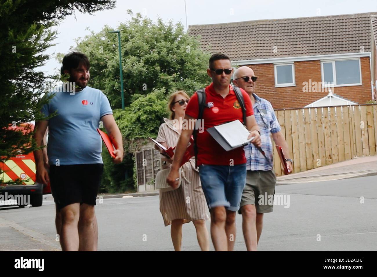 Msec canvassing hi-res stock photography and images - Alamy