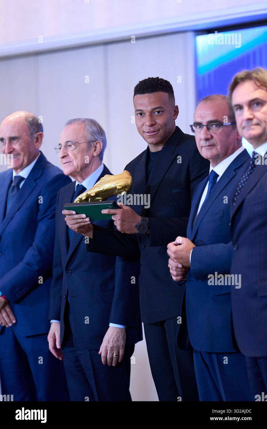 Madrid. Spain. 20251031, Kylian Mbappe attends the ceremony of delivery ...