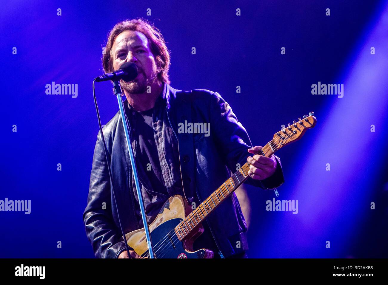 Pearl jam 2018 hi-res stock photography and images - Alamy