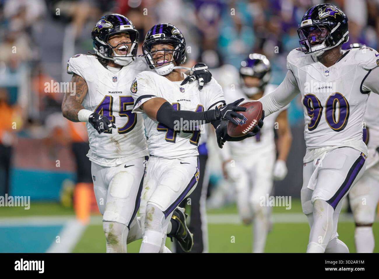 Miami Gardens, FL USA; Baltimore Ravens cornerback Marlon Humphrey (44 ...