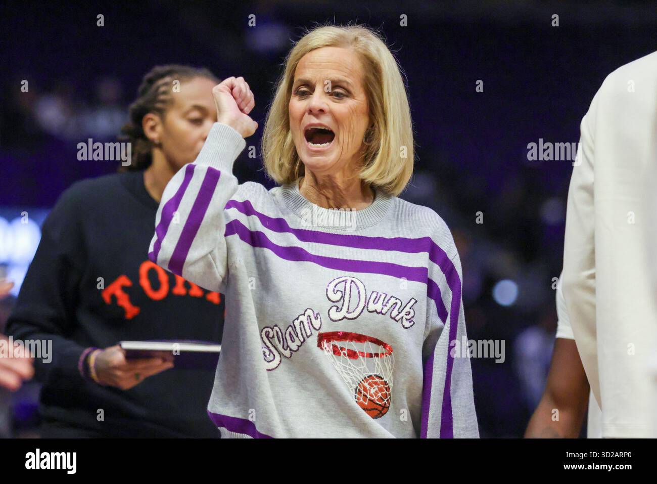 LSU Tigers head coach Kim Mulkey talks to her team during a NCAA women ...