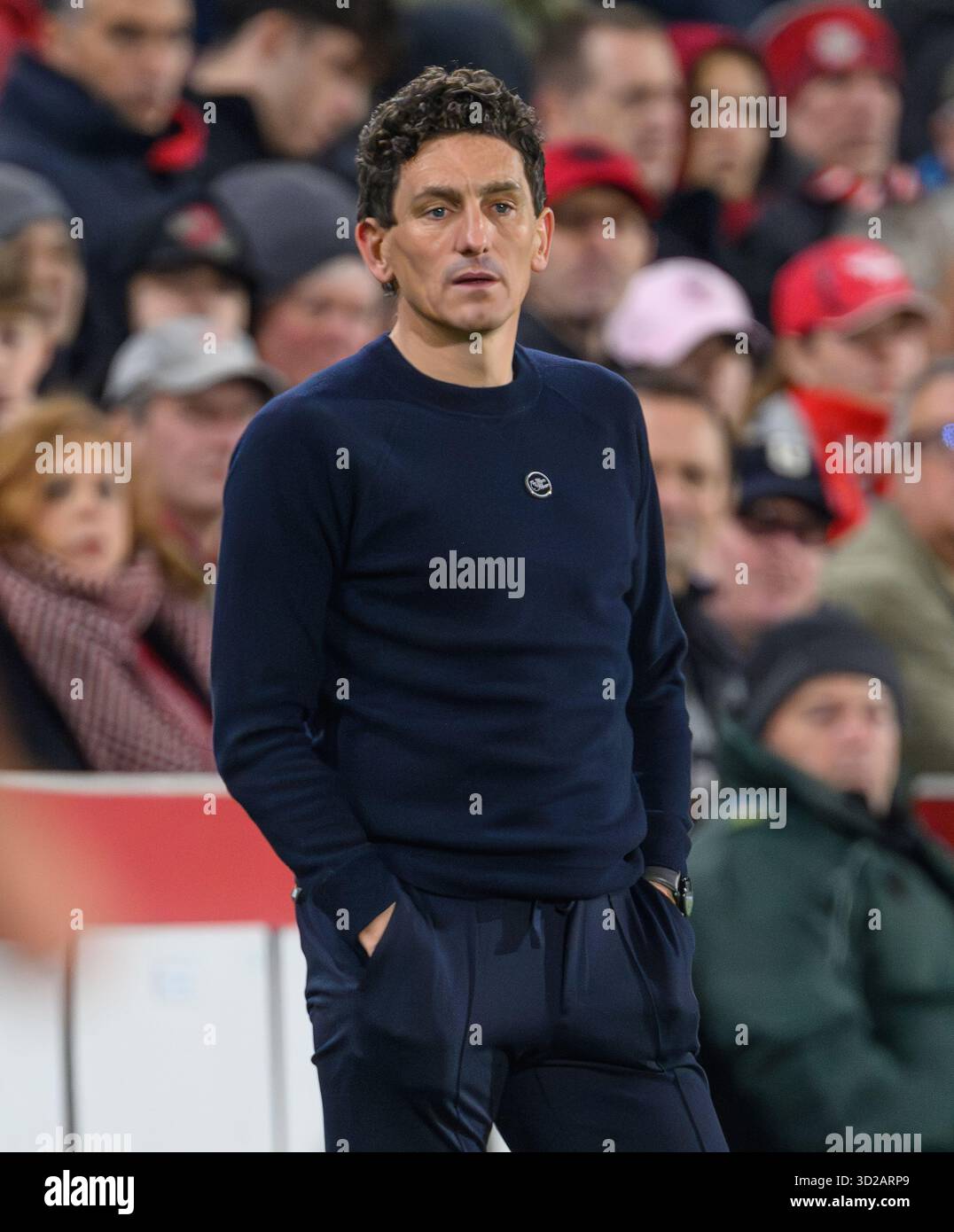 Keith andrews brentford liverpool hi-res stock photography and images ...