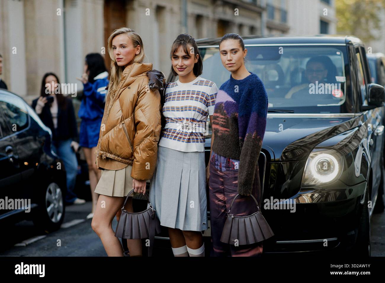 Street style, Josefien Weyns, Camila Cisneros and Ariadna Tapia ...