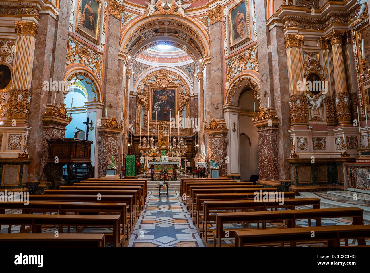 Baroque vaults ceiling paintings hi-res stock photography and images ...