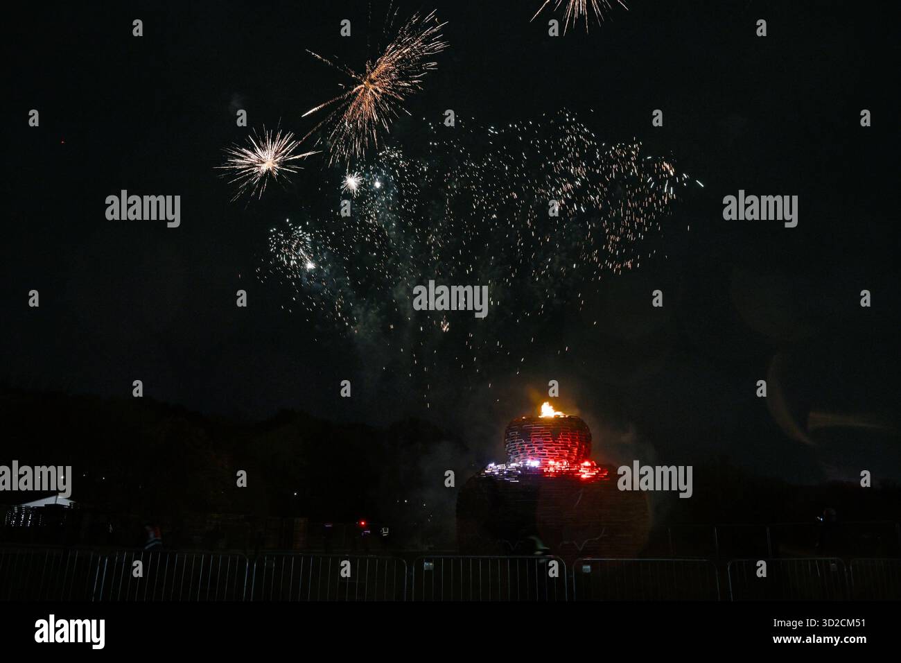 London, England, 31 October 2025: Spooky bonfires at The Ally Pally ...