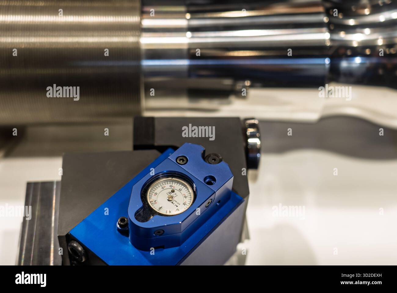 Professional metal forming and surface embossing tools for CNC machines ...