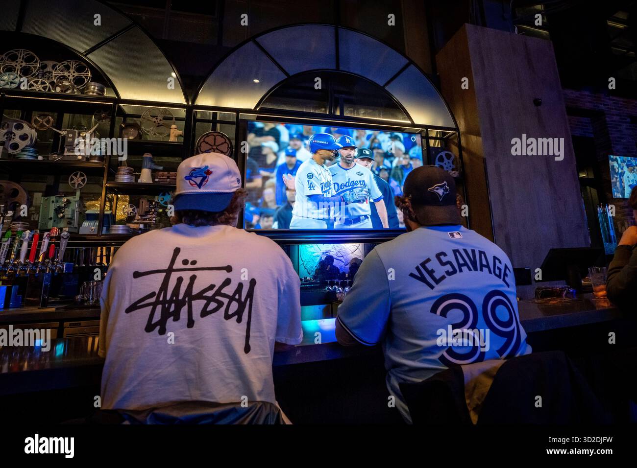 Toronto Blue Jays fans watch Game 6 of the Word Series against the Los ...