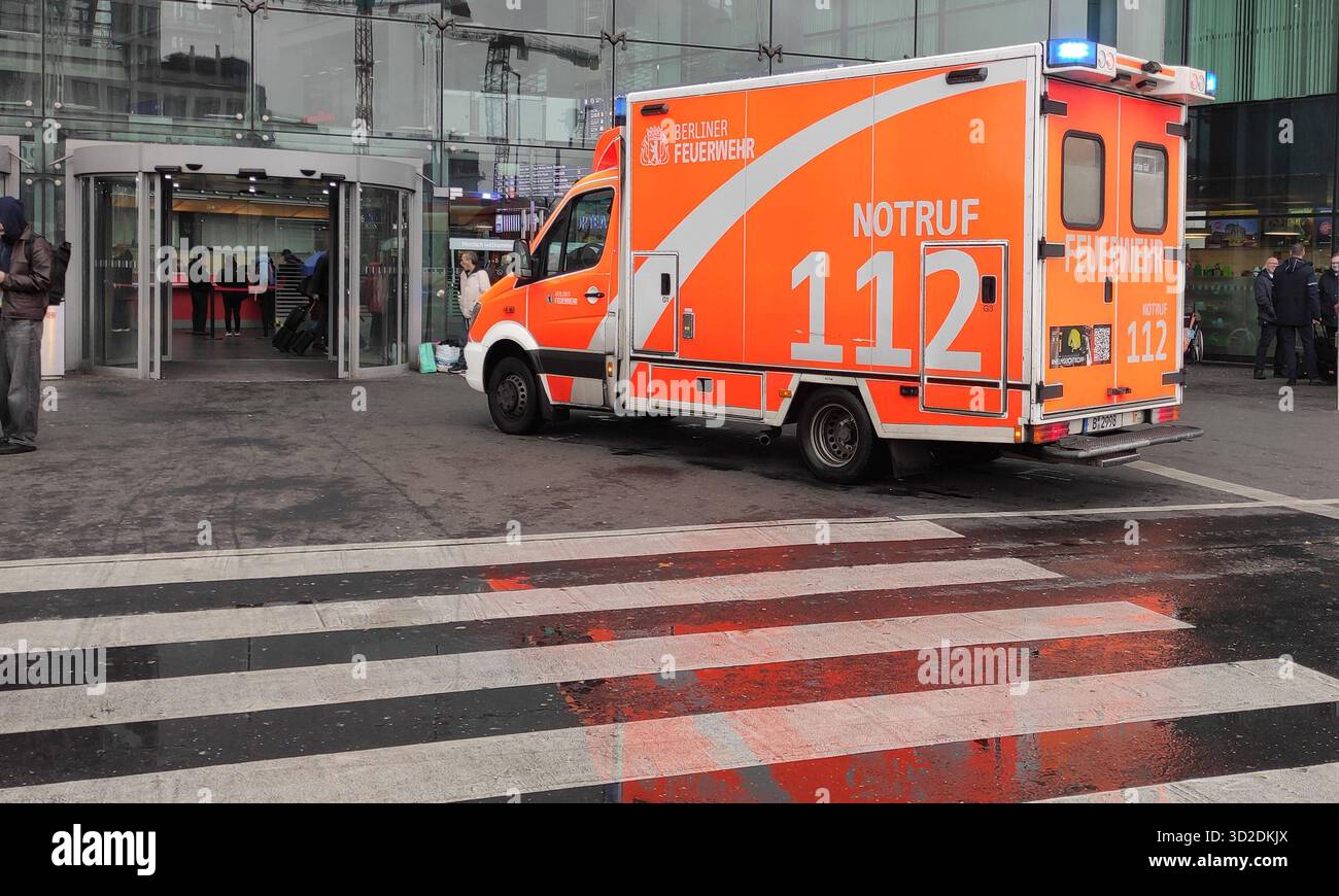 28.10.2025, Berlin - Deutschland. Hotspot für die Feuerwehr: der ...