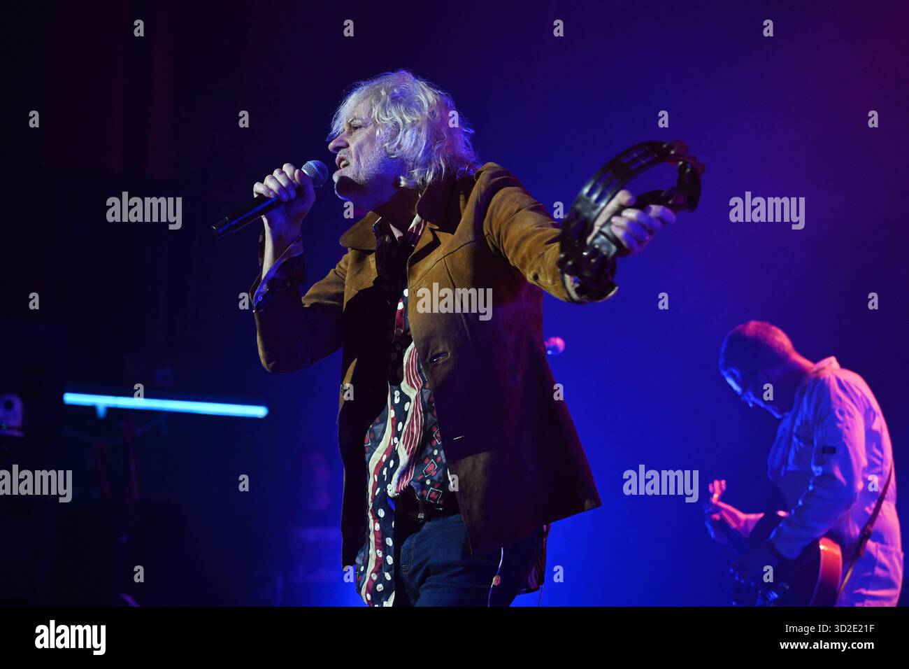 LONDON, ENGLAND - OCTOBER 31: Bob Geldof of ‘The Boomtown Rats ...