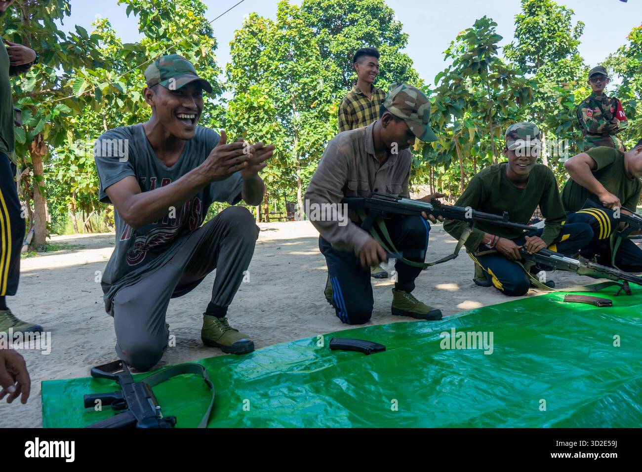 PDF fighters from Battalion 12 in Shwebo District conduct a weapons ...