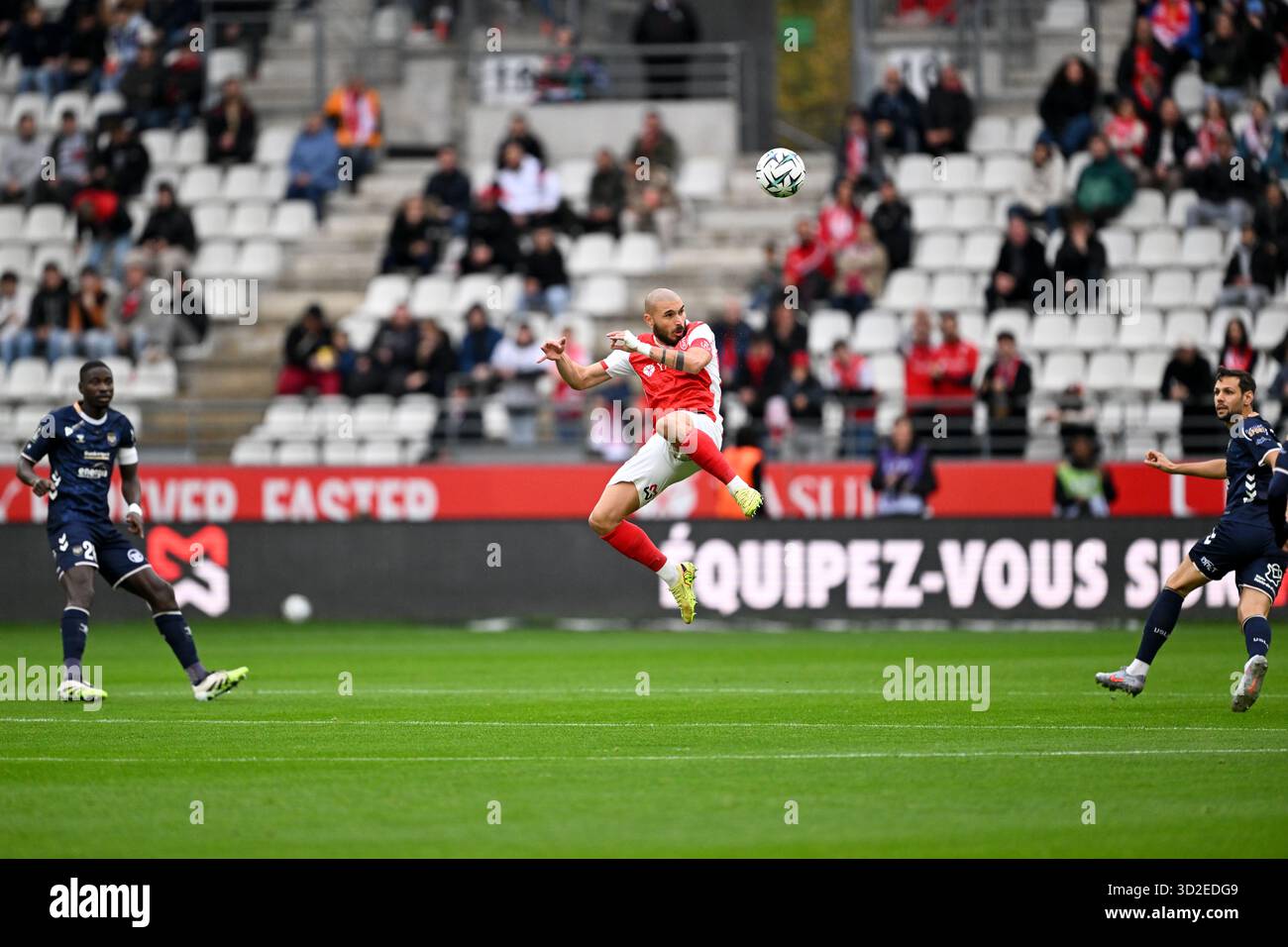 10 Teddy TEUMA (sdr) during the Ligue 2 BKT match between Stade de ...