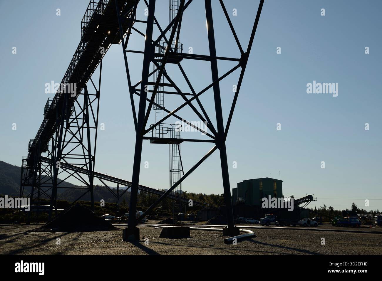 Steel infrastructure for loadout facilities at a coal mine Stock Photo ...
