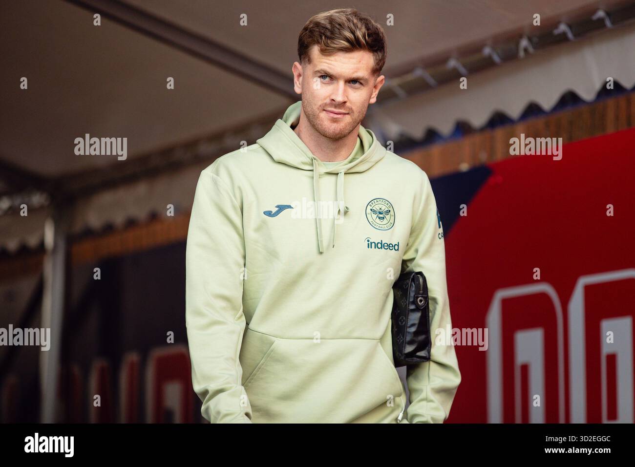 Nathan Collins (22 Brentford) arrives to the Premier League game ...
