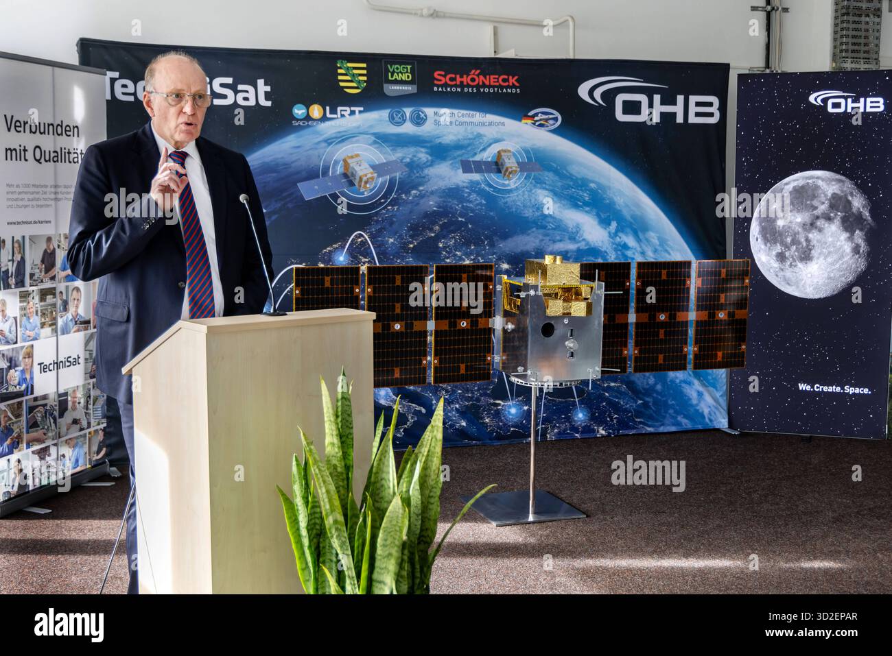 Ohb company hi-res stock photography and images - Alamy