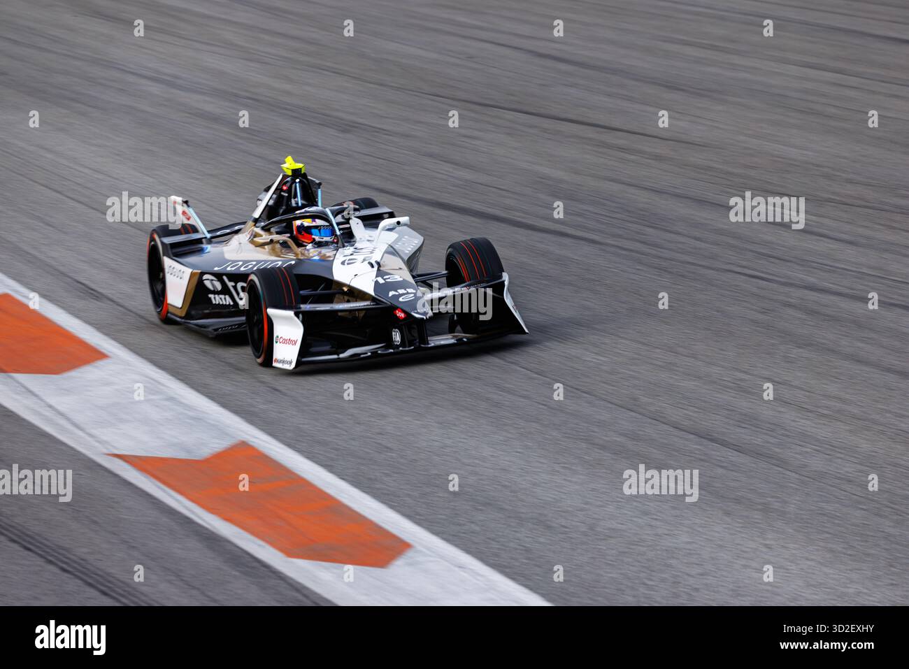 Valencia, Spain. 31st Oct 2025. Jamie Chadwick of Jaguar TCS Racing ...