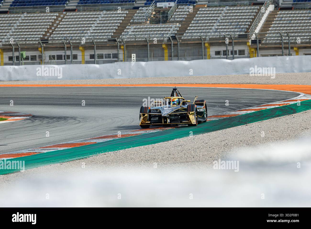 Valencia, Spain. 31st Oct 2025. Jessica Edgar of DS Penske Formula E ...