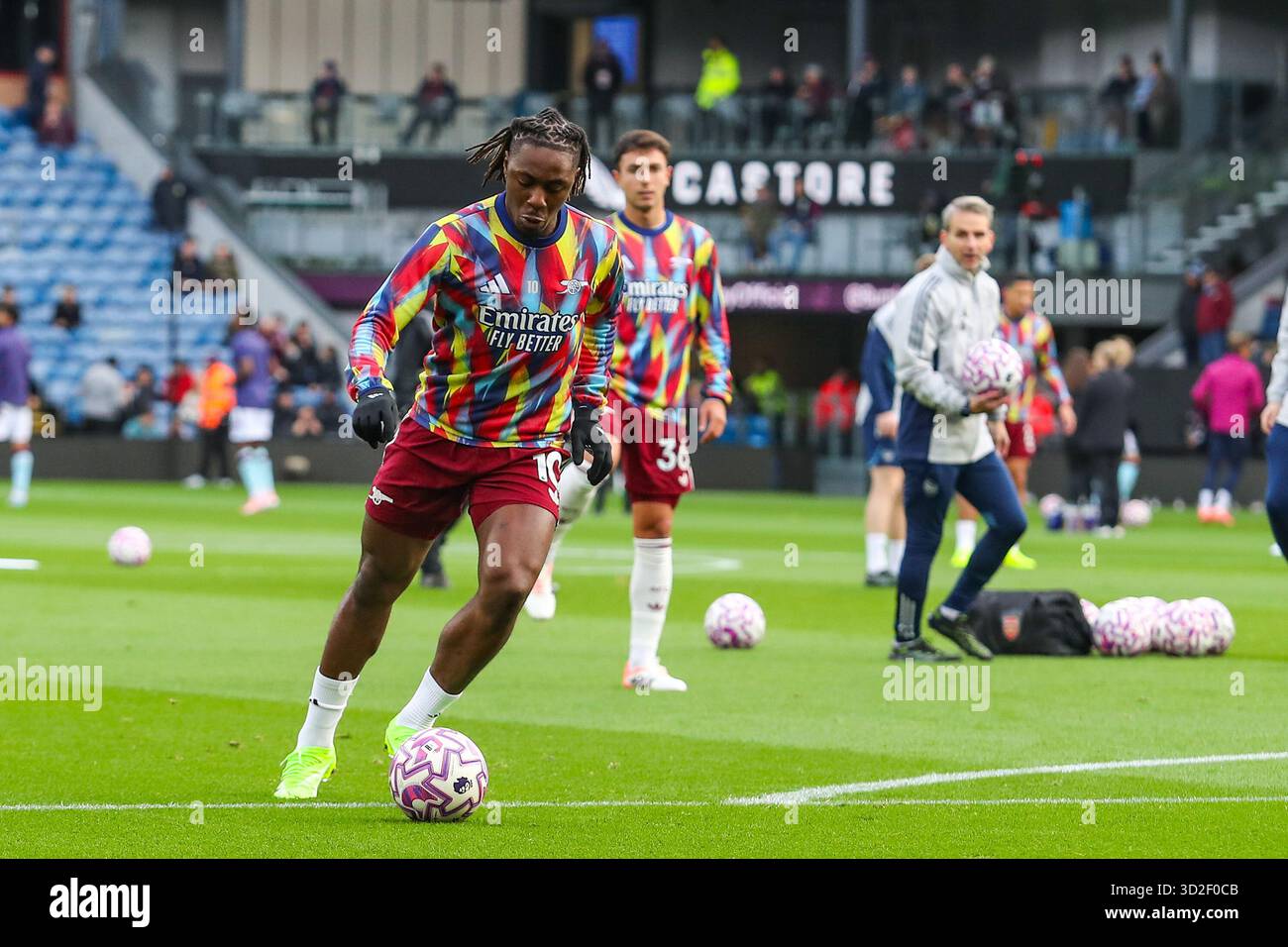 Eberechi Eze Of Arsenal warms up during the Burnley v Arsenal Premier League match at Turf Moor ...
