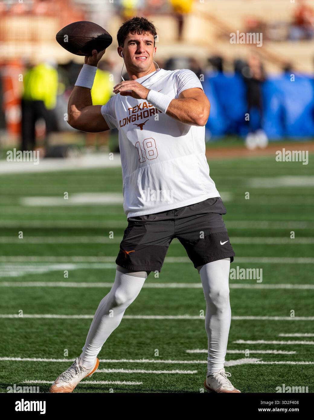 Nov 1, 2025. Matthew Caldwell (18) of the Texas Longhorns during pre ...