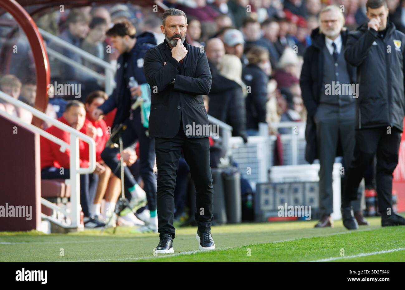 Heart of Midlothian manager Derek McInnes during the William Hill ...
