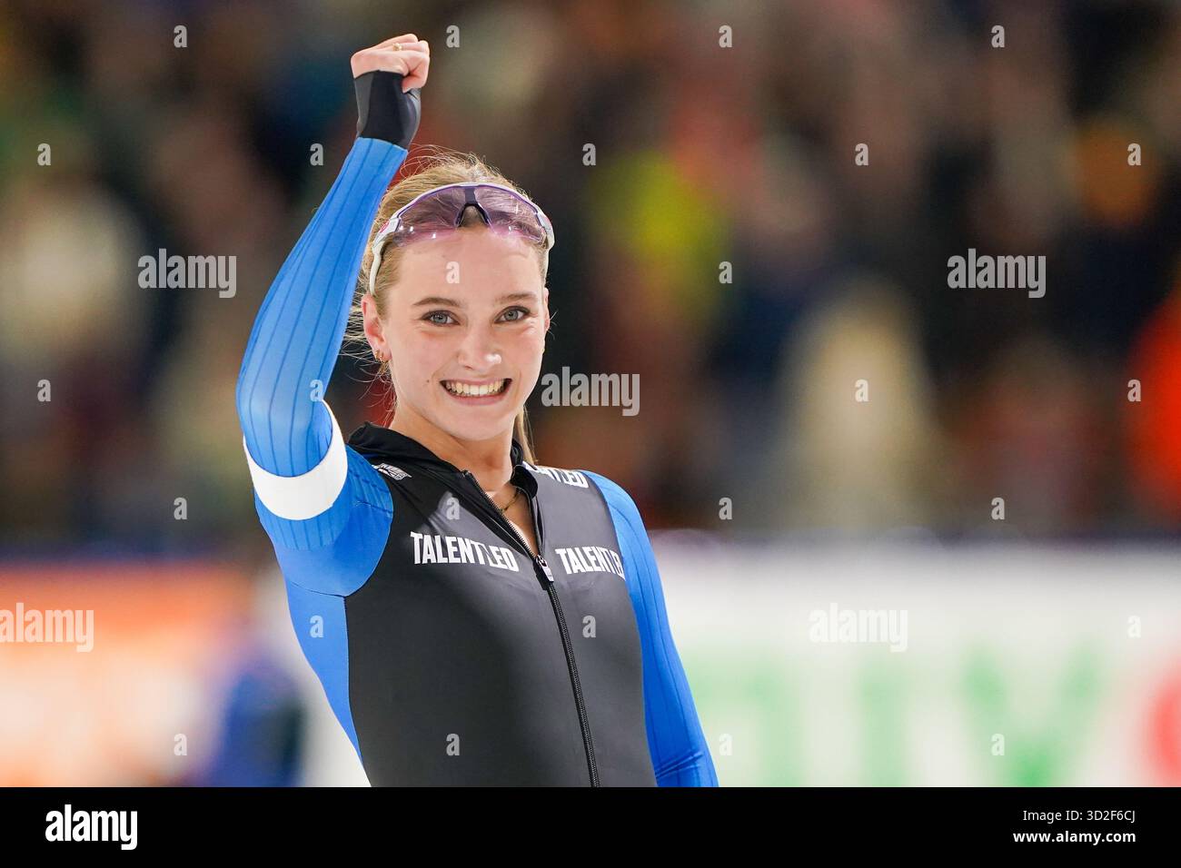 HEERENVEEN, NETHERLANDS - NOVEMBER 1: Naomi Kammeraat during the Dutch ...