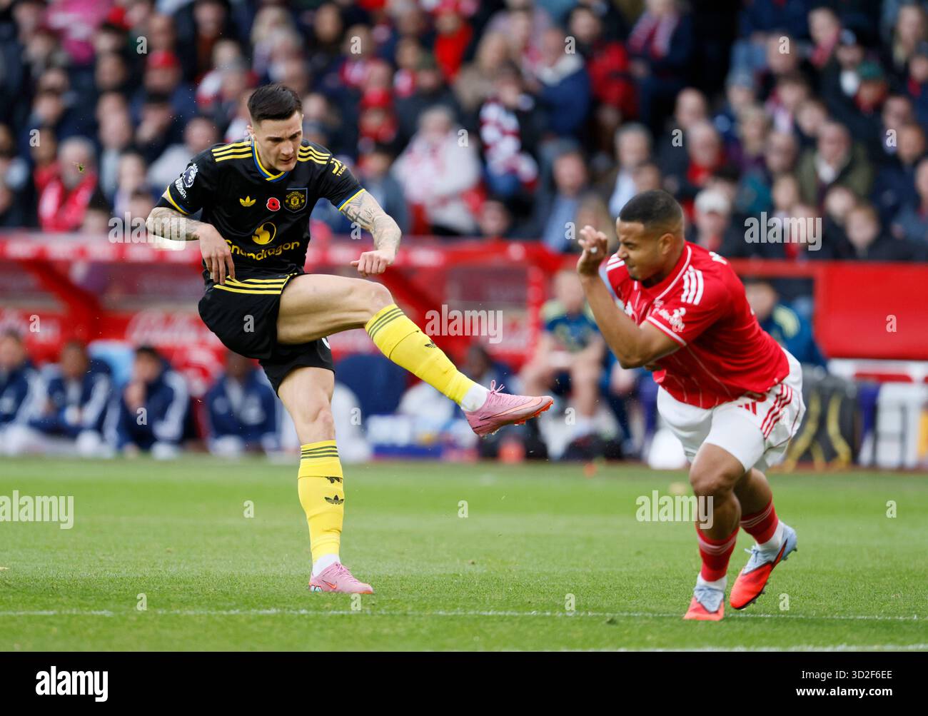 Manchester United's Benjamin Sesko has a shot on goal during the ...