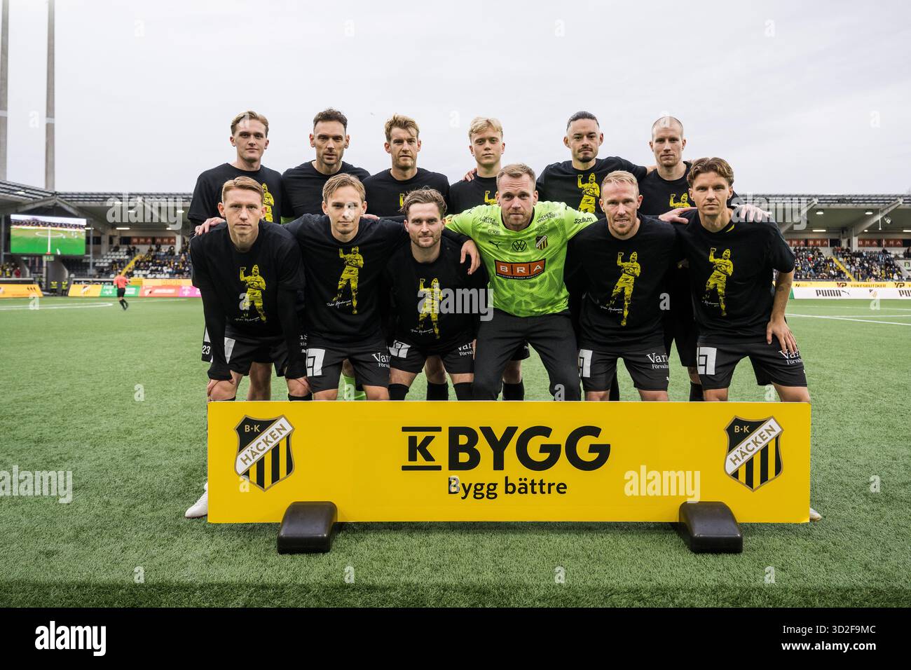 251101 Häckens startelva tillsammans med Peter Abrahamsson inför ...