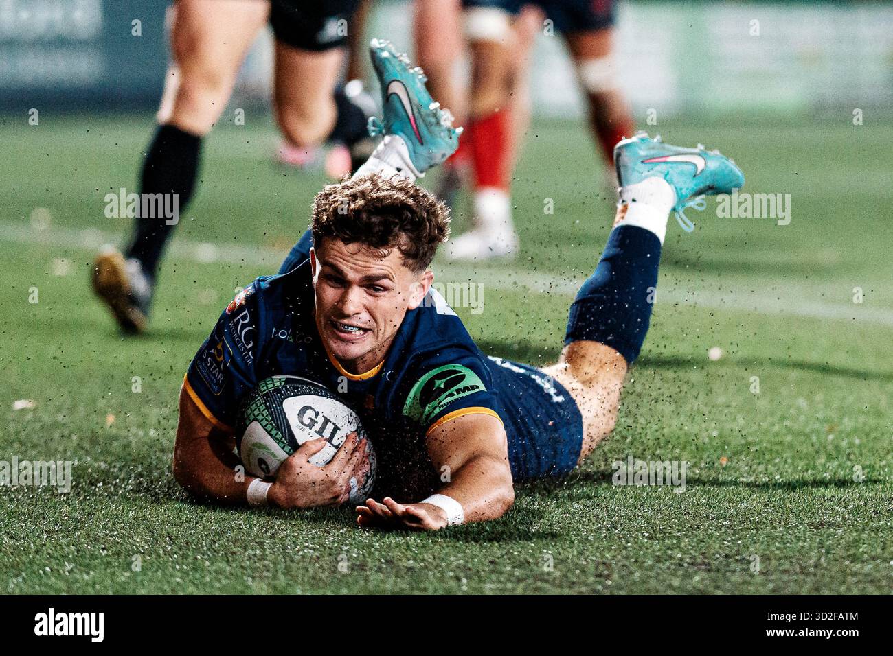 Worcester, England, UK, 31 October 2025. Will Reed of Worcester ...