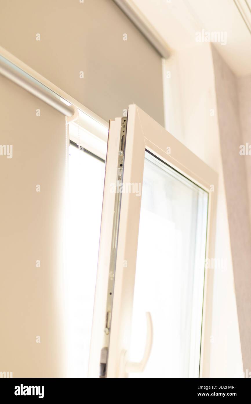 Open window without blinds hi-res stock photography and images - Alamy