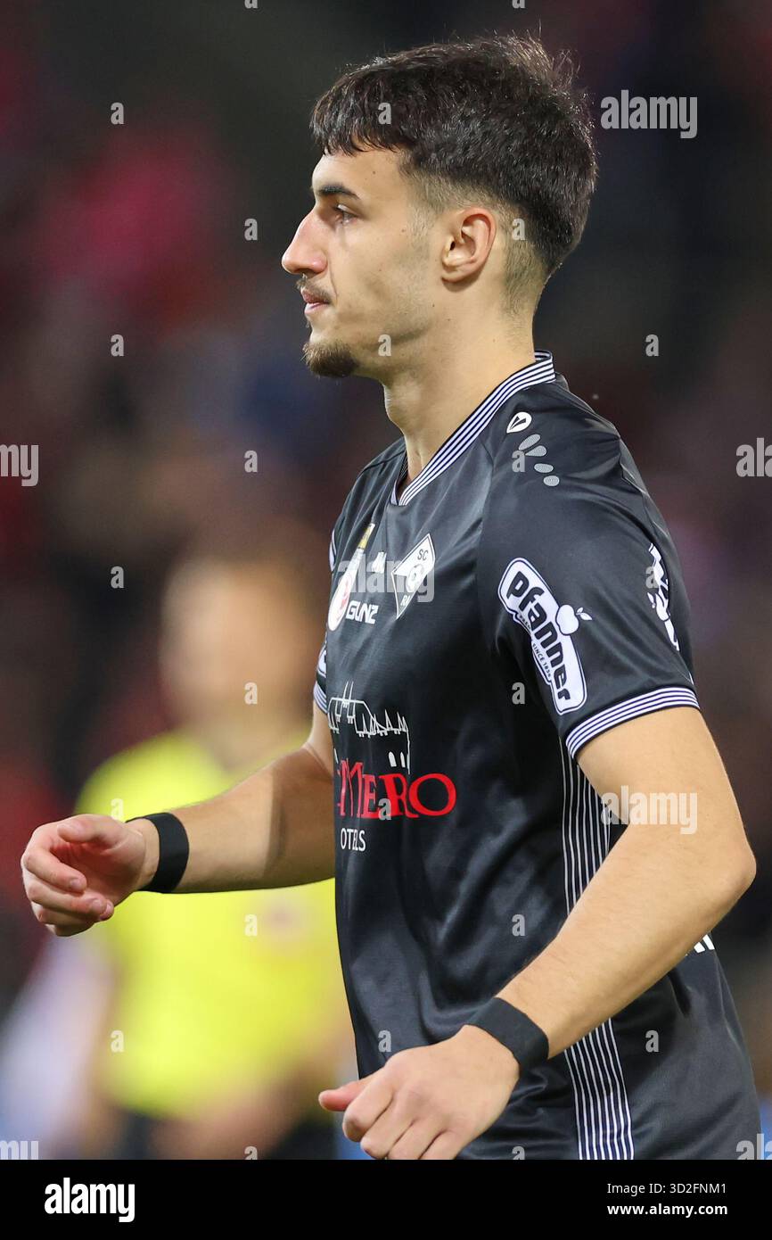 Austrian Bundesliga football match between Grazer AK 1902 and SCR ...